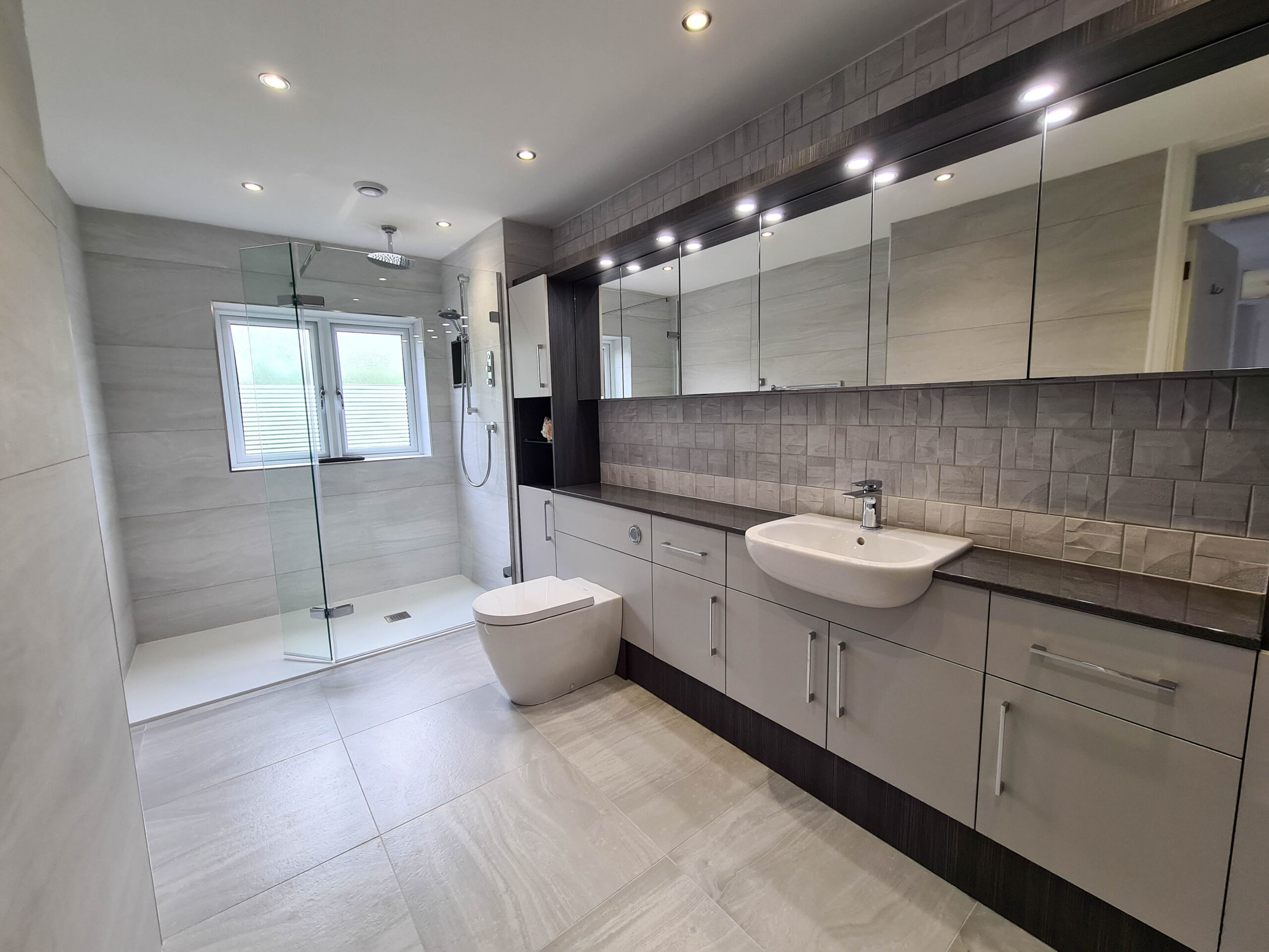 Maximising Shower and Storage Space Bathroom Renovation - Phs Bathroom