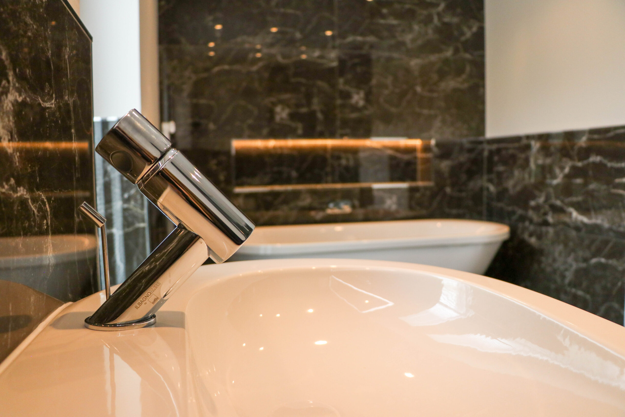 Modern Tiled Ensuite Renovation - Phs Bathroom